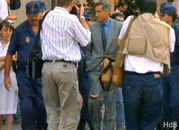 Caso GAL: el juez Garzón encarcela a los socialistas Rafael Vera y a ...